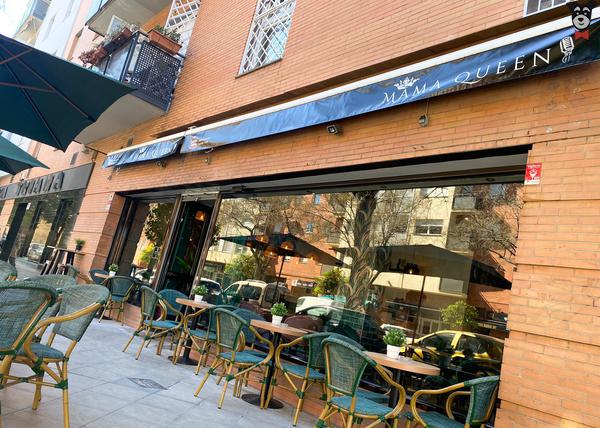 Mama Queen Café y Copas